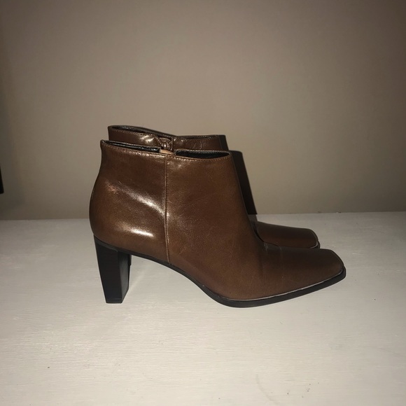 Etienne Aigner | Shoes | Etienne Aigner Lancer Boots | Poshmark